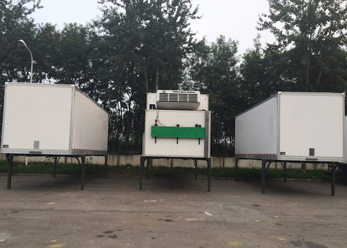 Swap Refrigerated truck box with All - Closed FRP/GRP Sandwich Panel ...